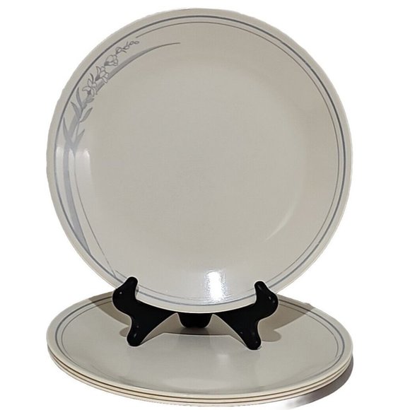 Corelle | Dining | 4 Corelle Blue Lily Dinner Plates 25 Beige Plate ...